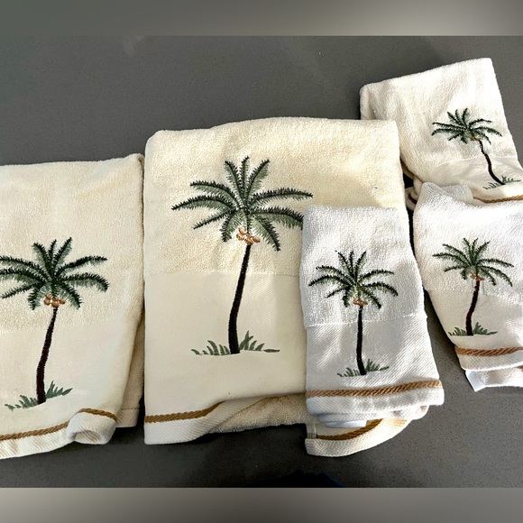 Bath | Palm Tree Bath Towels | Poshmark